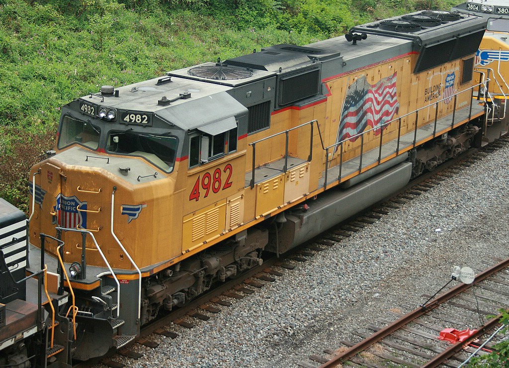 UP 4982